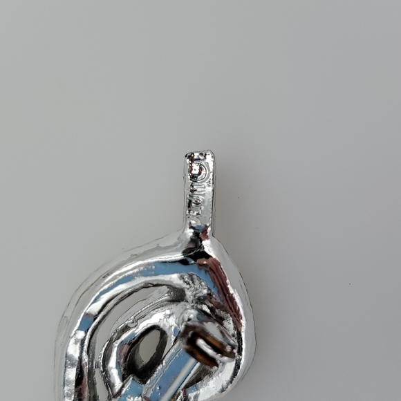 LJM | Jewelry | Vintage Ljm Rhinestone Music Note Brooch | Poshmark